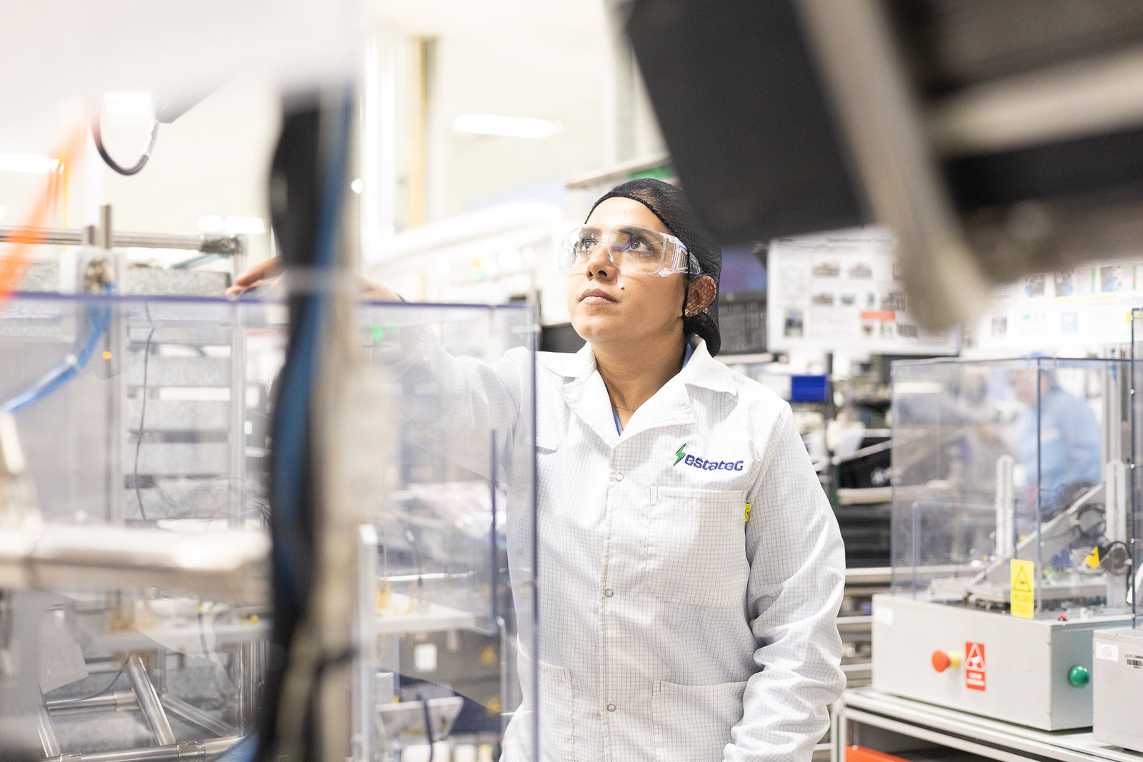 ESD Smocks & Lab Coats | Estatec